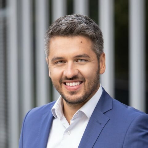 Speakers - Large Scale Solar Southern Europe